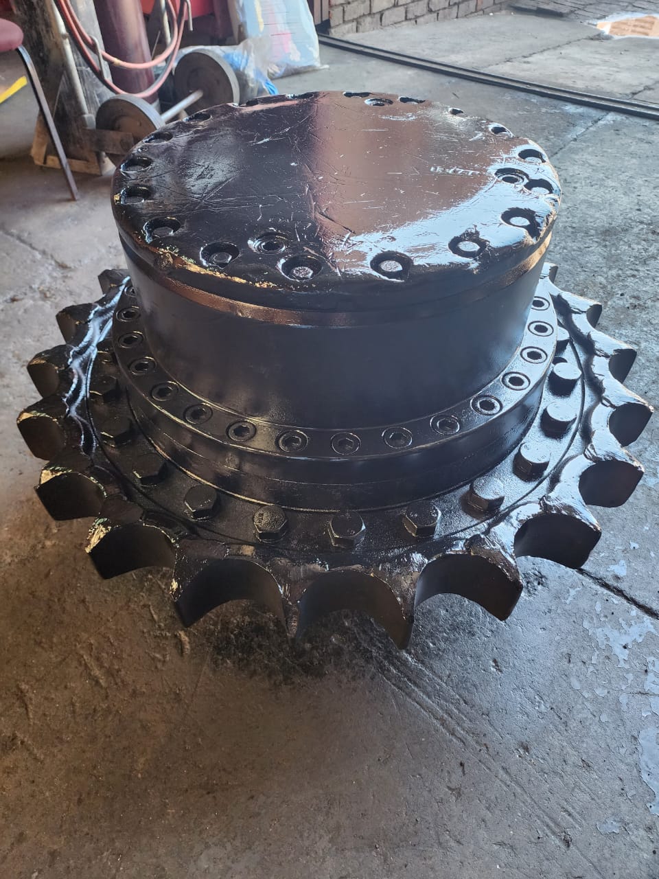 Final Drives | Liniton Hydraulic & Engineering